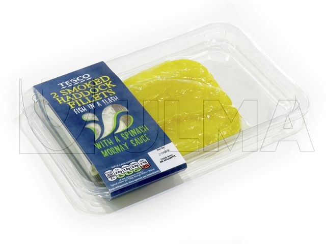 Smoked fish fillets skin packaging in traysealing — ULMA Packaging