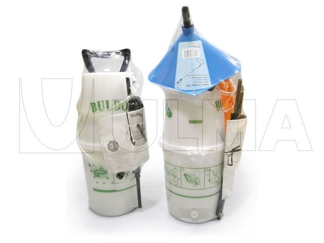 Compression sprayer packaging in flow pack wrapper (HFFS) — ULMA Packaging